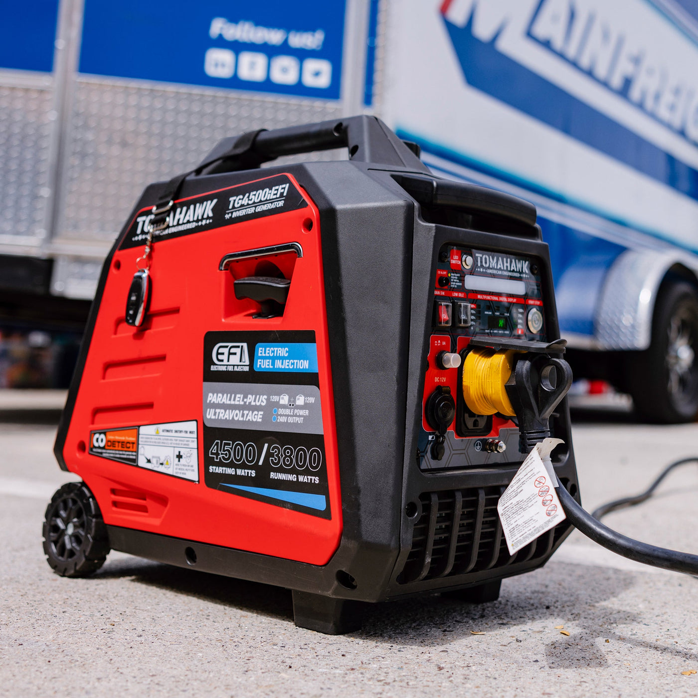 Tomahawk Power 4500 Watt Inverter Generator Electronic Fuel Injection ...